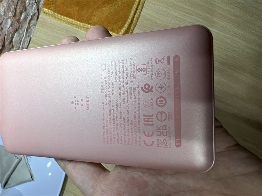 Pin sạc dự phòng Polymer 10.000 mAh Type C PD 15W Belkin Pocket Power ...