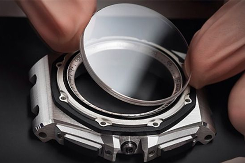 Reasons to buy a watch with sapphire crystal