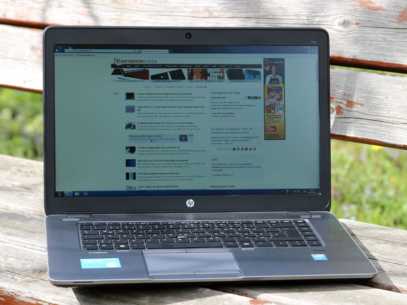 TrackPoint là gì? Dùng để làm gì? Liệu có tiện lợi hơn Trackpad?