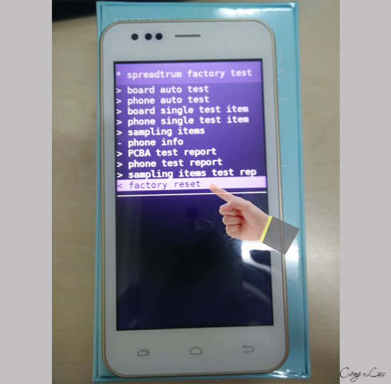 Cách hard reset trên điện thoại Mobiistar Kool Lite - Thegioididong.com