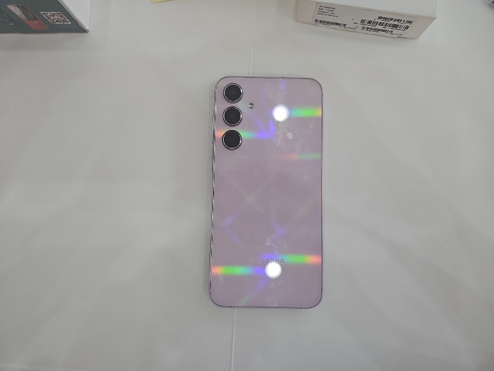 Mua Samsung Galaxy A55 (5G) A556E (8G+256G) Tím cũ, rẻ hơn từ 30-70% so ...